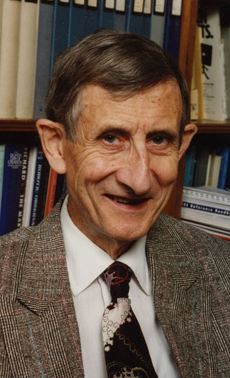 Inspirational scientist Dyson to deliver annual BEYOND lecture | ASU News